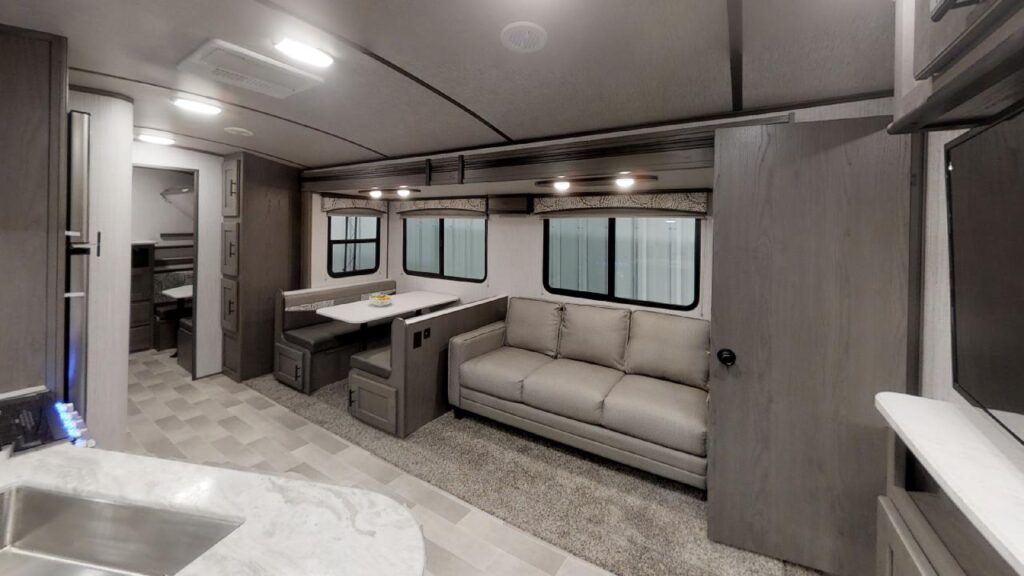 32′ MPG Travel Trailer for Rent Phoenix | Going Places RV Rentals