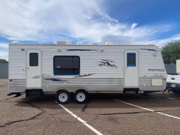 27′ Springdale Trailer for Rent Phoenix | Going Places RV Rentals