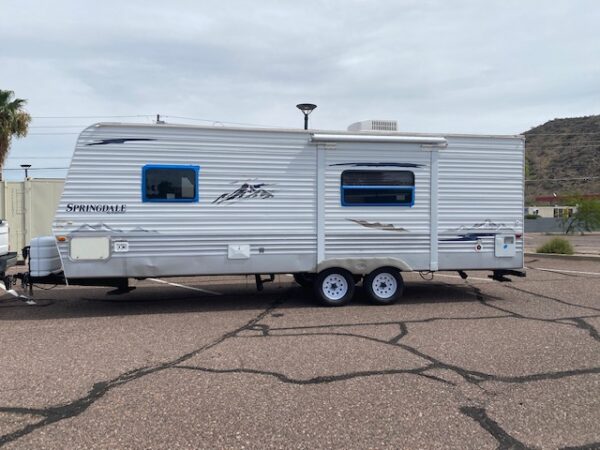 27′ Springdale Trailer for Rent Phoenix | Going Places RV Rentals