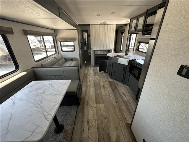 33′ ASPEN Travel Trailer for Rent Phoenix | Going Places RV Rentals